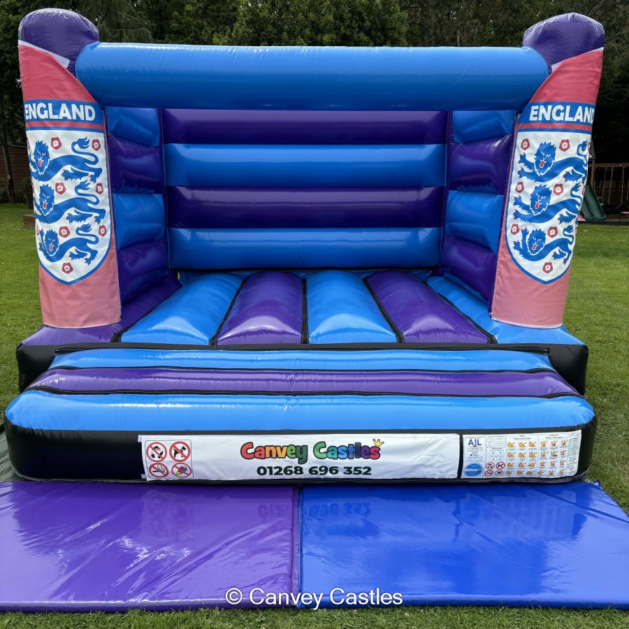 Low Bouncy Castles - Bouncy Castle Hire in Essex | Canvey Castles
