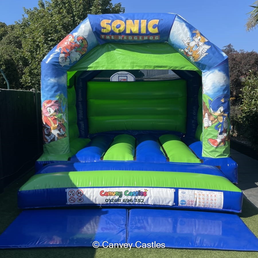 12ft x 12ft Green and Blue Sonic the Hedgehog Bouncy Castle - Bouncy ...