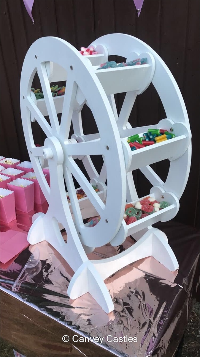 8 Pocket White Hearts Sweet Ferris Wheel - Bouncy Castle Hire in Essex ...